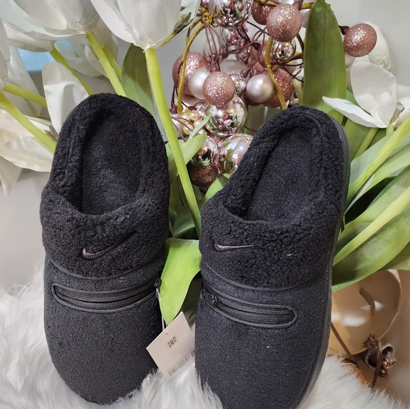 Nike | Shoes | Nike Burrow Womens Slippers New | Poshmark